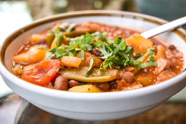 Rezept: Köstlicher Pintobohnen-Eintopf - Hunvision